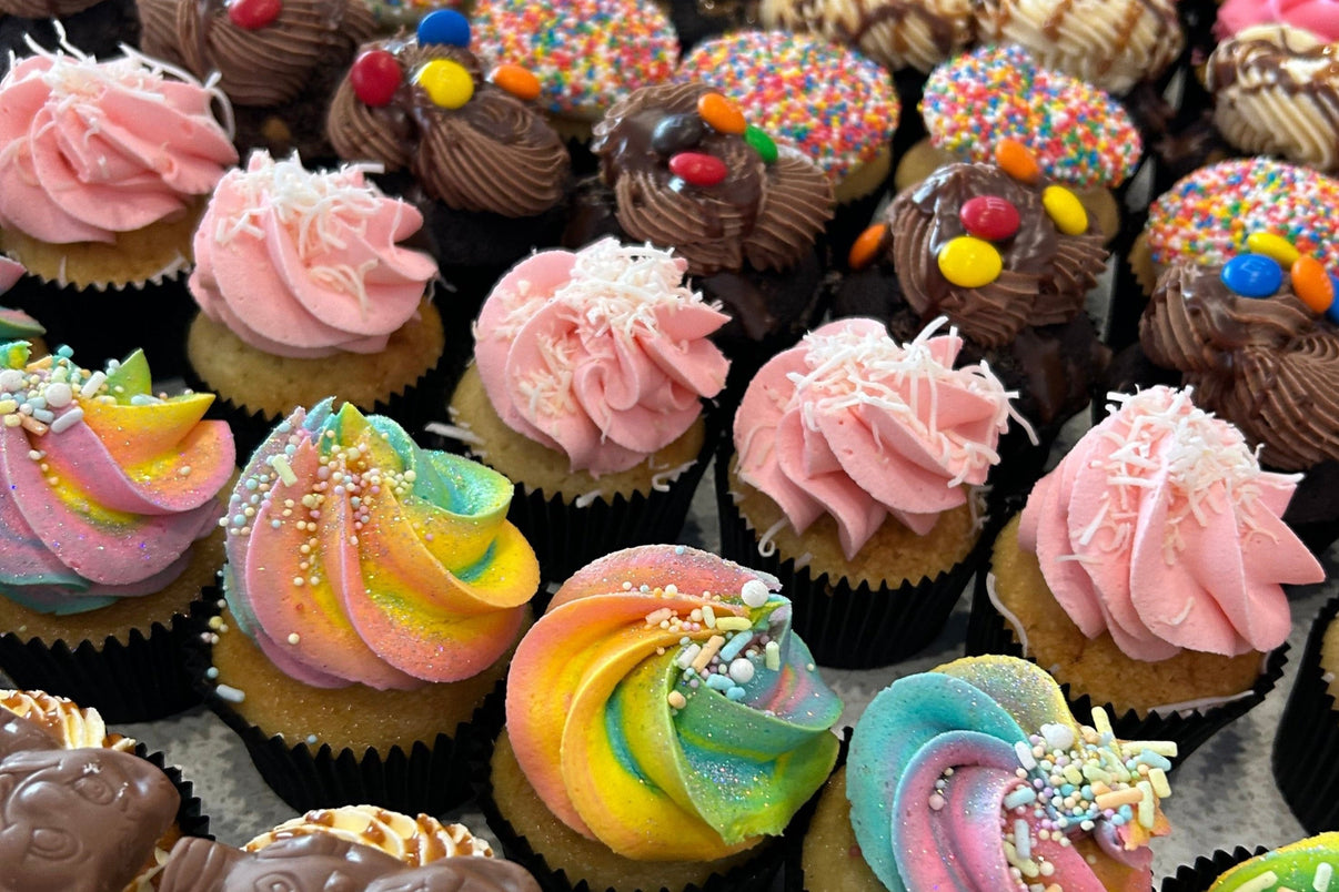 MIX PACK CUPCAKES – Little Sprinkle Co.